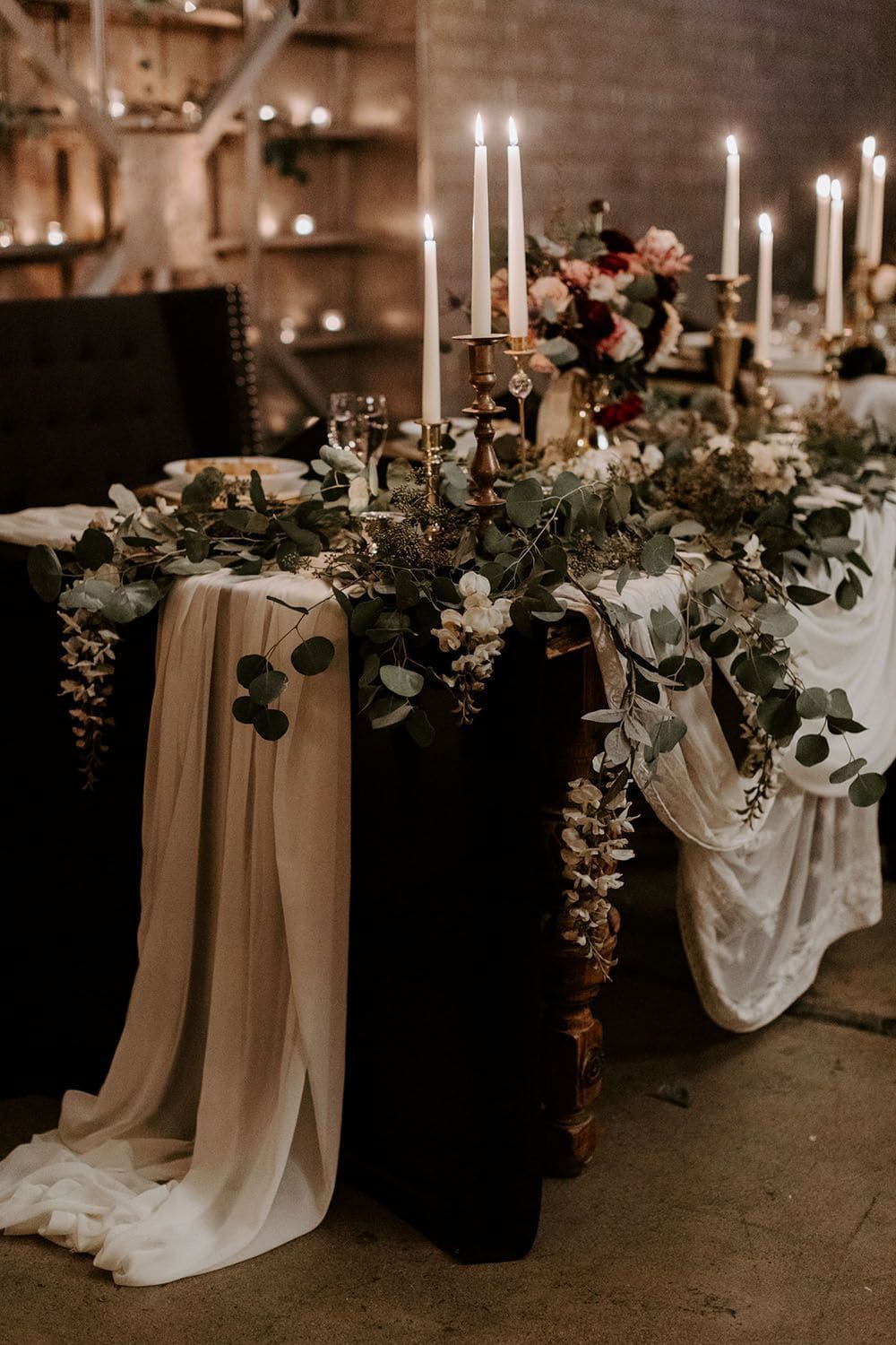 24 Dark and Moody Wedding Ideas - LADY WEDDINGS